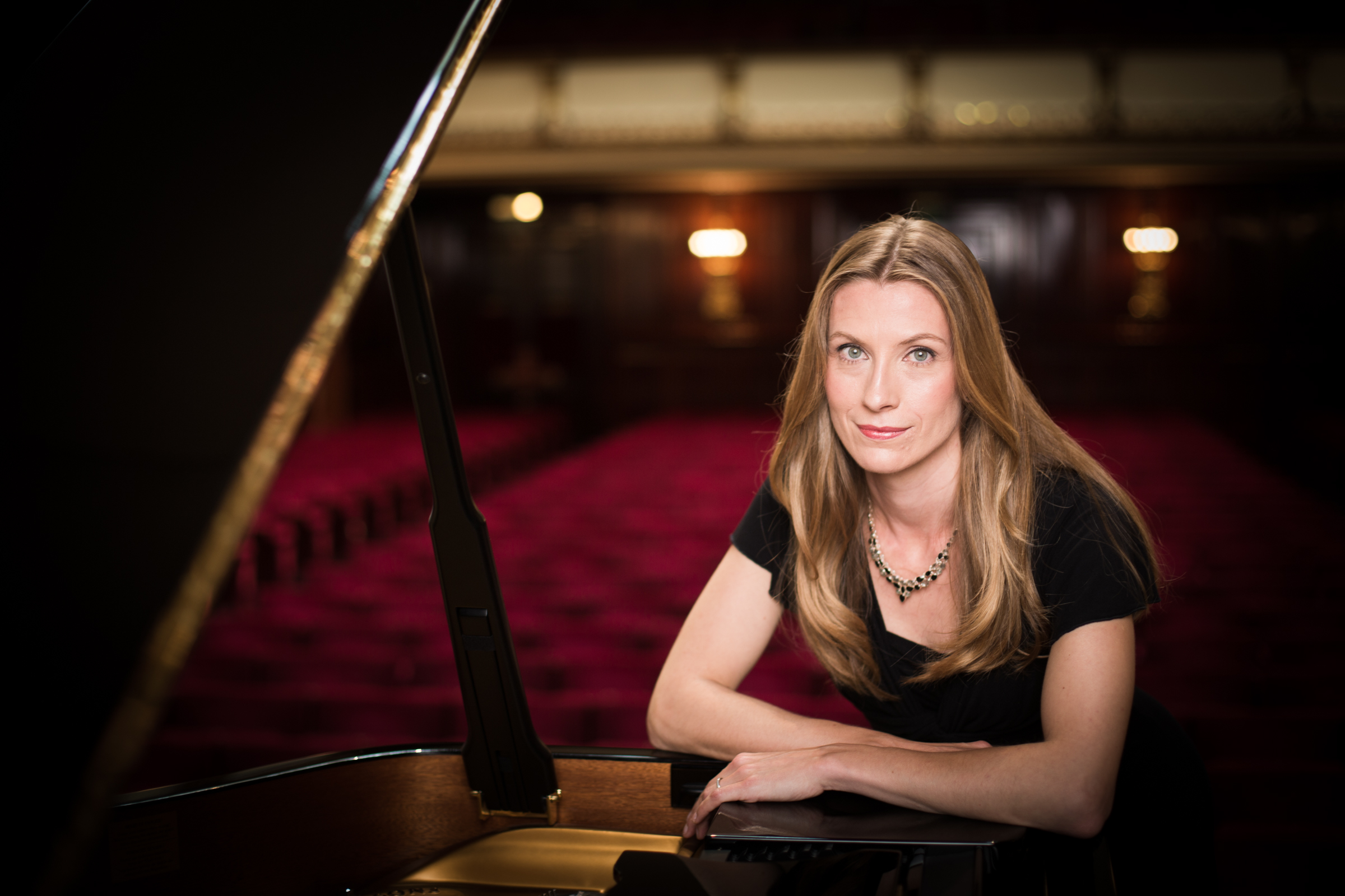 Helen Collyer Pianist - Biographie (Deutsch) & Kontakt